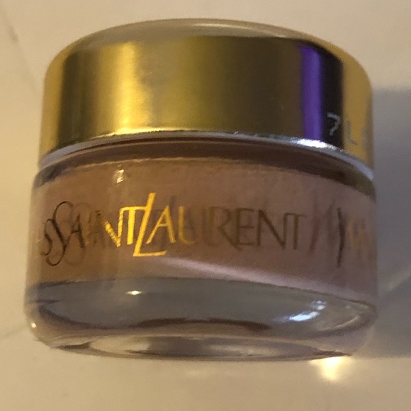 Yves Saint Laurent | Makeup | Ysl Teint Mejeur 6 | Poshmark